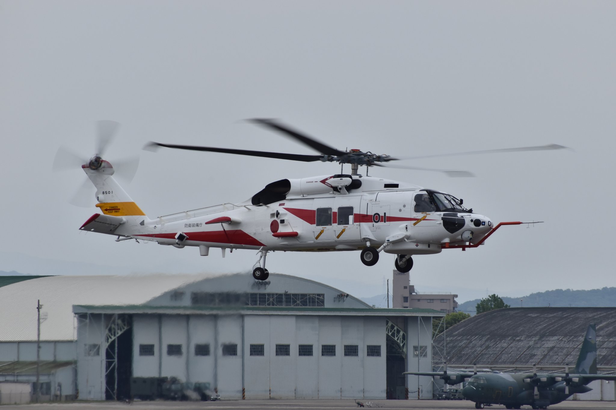 AAG_th บันทึกประจำวัน: ญี่ปุ่นทดสอบการบินครั้งแรกของเฮลิคอปเตอร์ใช้งานทางทะเล SH-60L รุ่นปรับ ...