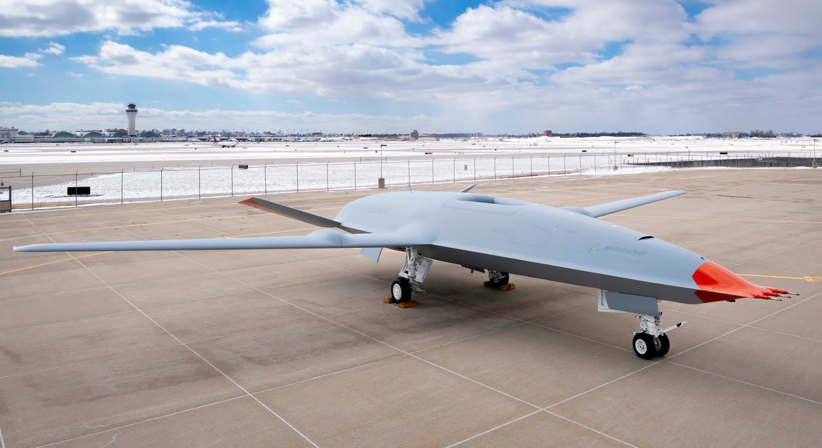 Historia y tecnología militar: La US Navy adquiere otros 3 drones cisterna MQ-25A Stingray