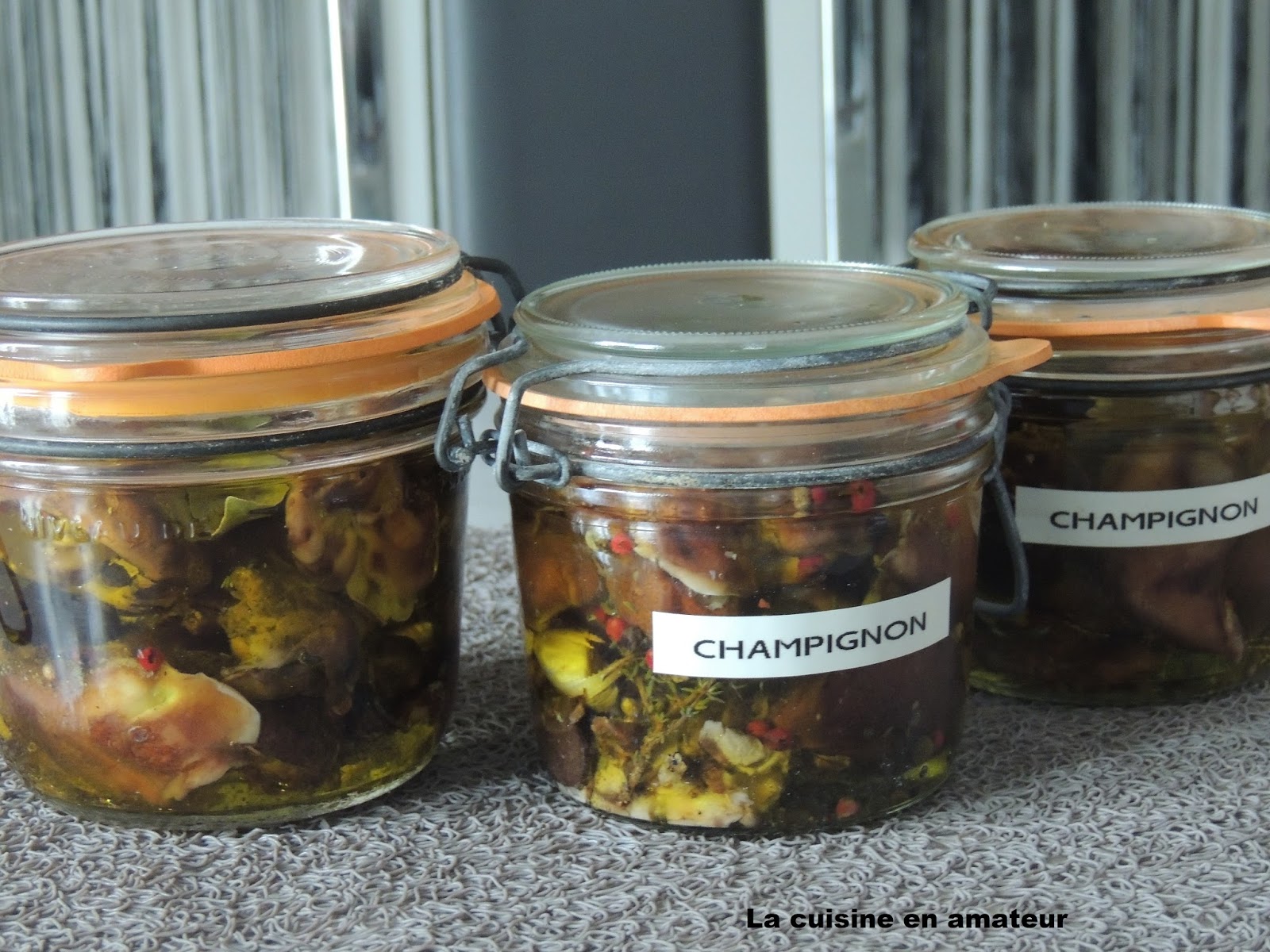 La cuisine en amateur de Maryline: Champignons en bocal