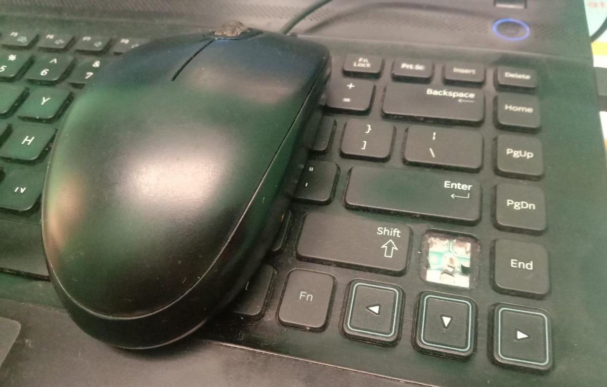 Cara Memperbaiki Keyboard Laptop Kursor Gerak Sendiri ...