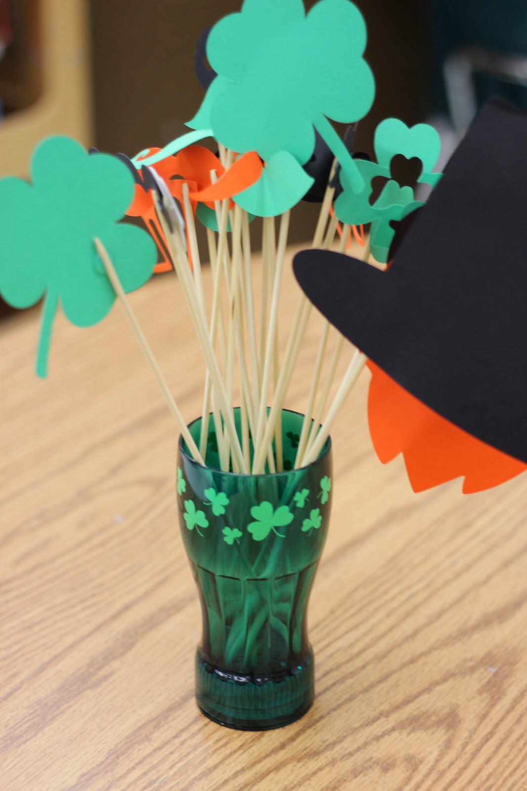 Kindergarten Smiles: St. Patty's Day: The Naughty Leprechaun Story Kindergarten Smiles: St. Patty's Day: The Naughty Leprechaun Story