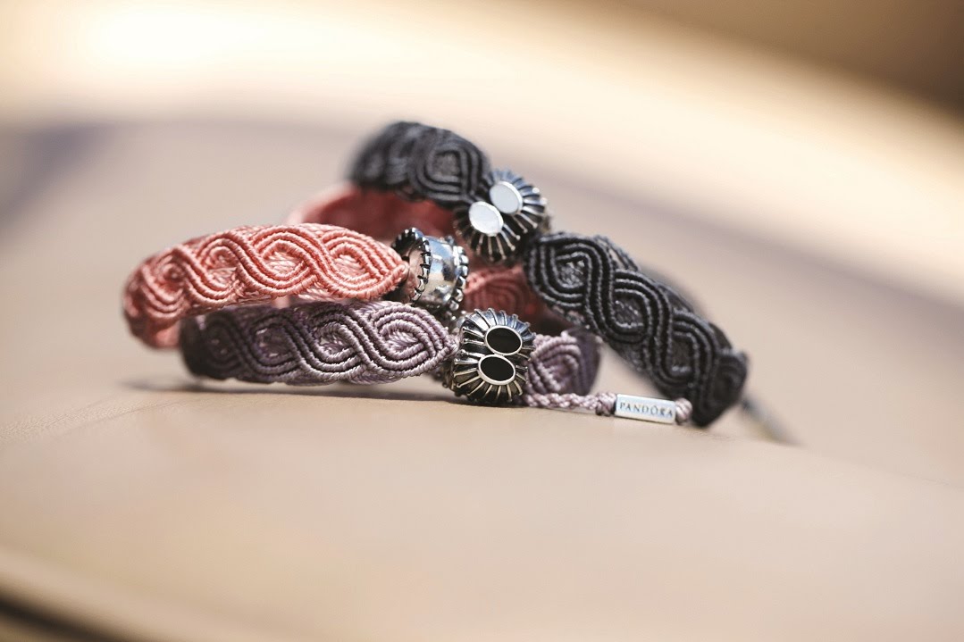 Pulseiras PANDORA - Abracadabra da Vida
