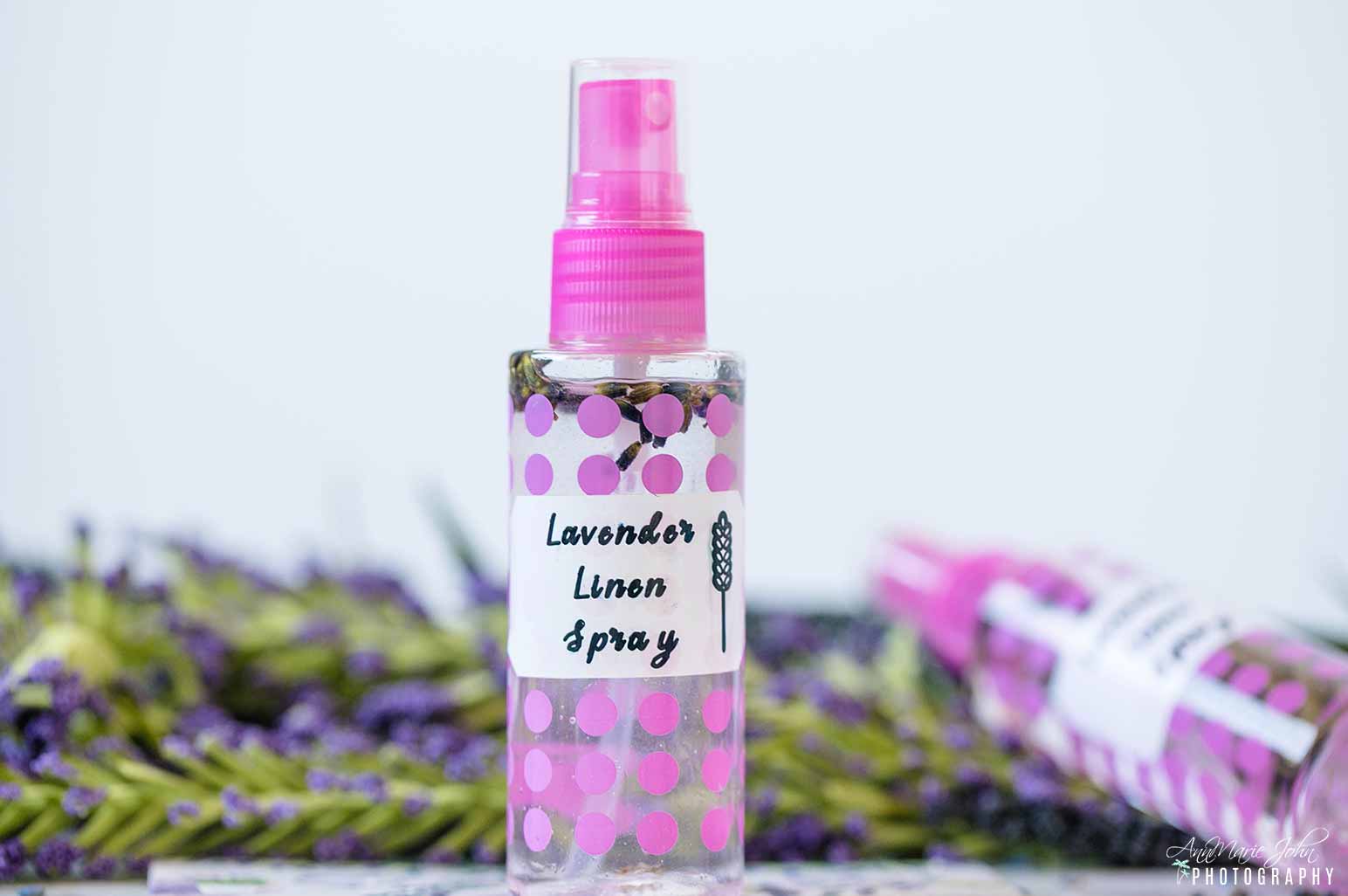 Diy Lavender Linen Spay Annmarie John Llc A Travel And Lifestyle Blog