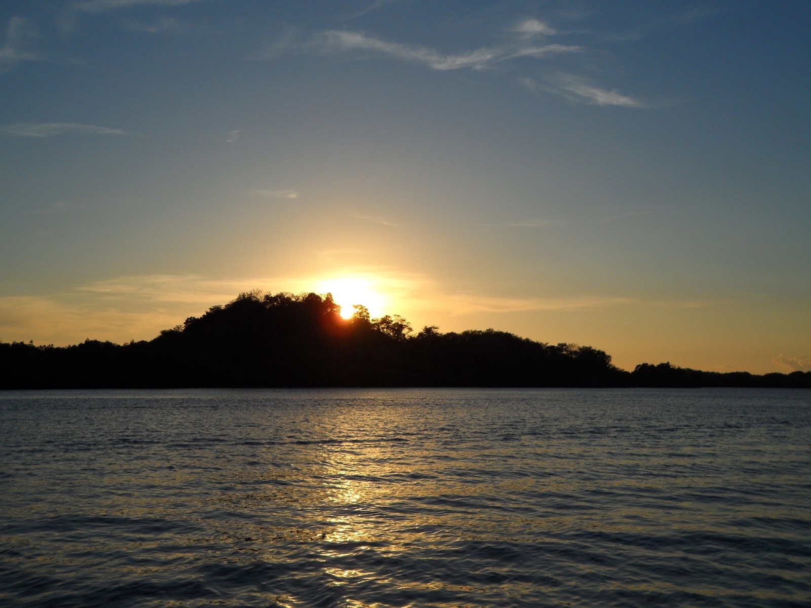 RD Traveller: TINMR Escapade (Taklong Island National Marine Reserve)