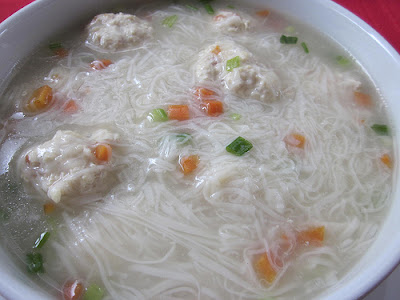 Filipino Easy Recipes: Misua with Egg Soup