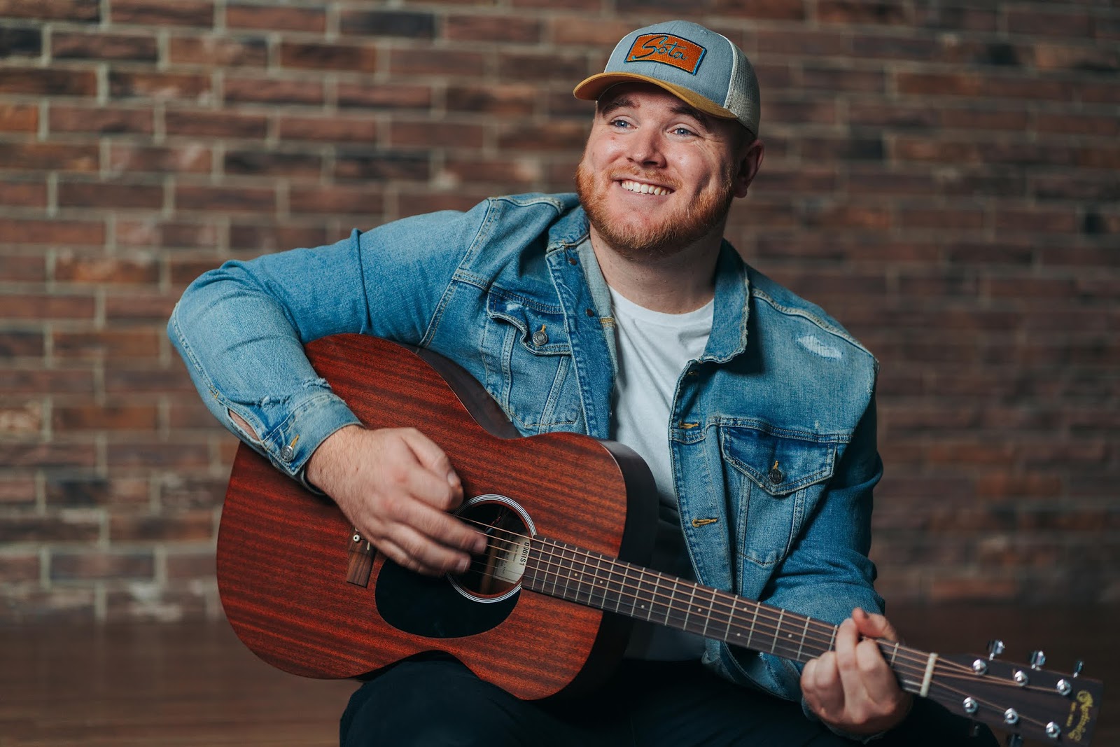 Musik Nerds : Meet Aaron Simmons