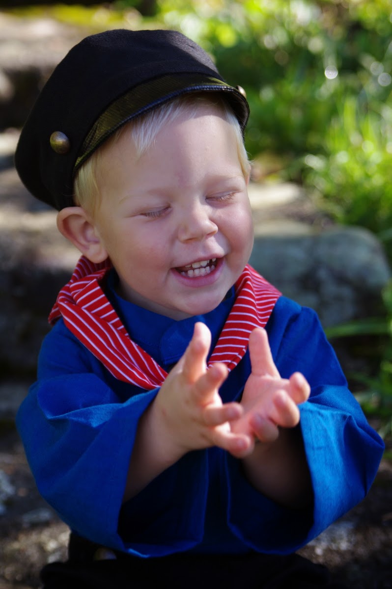 Bells and Whistles: Cute Little Dutch Children