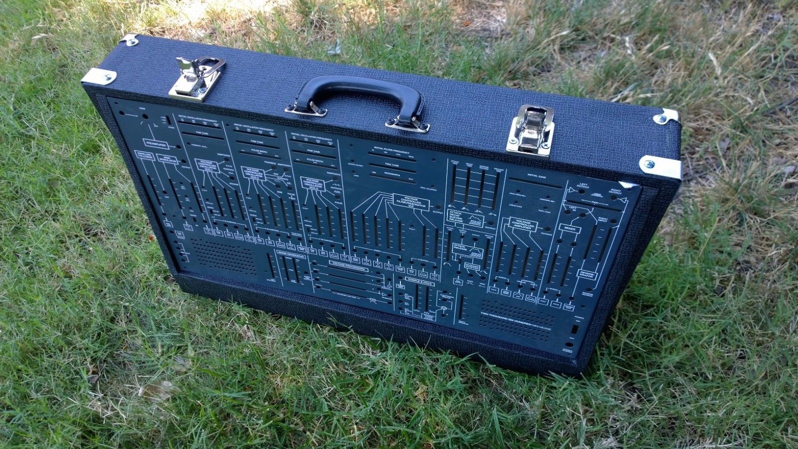 MATRIXSYNTH: ARP TTSH 2600 SYNTHESIZER CUSTOM CASE