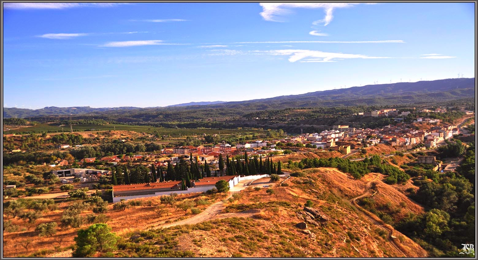 RECUERDO Y HUELLA DE UN PASADO: VISITA A LA VILLA DE FLIX EN TARRAGONA ...