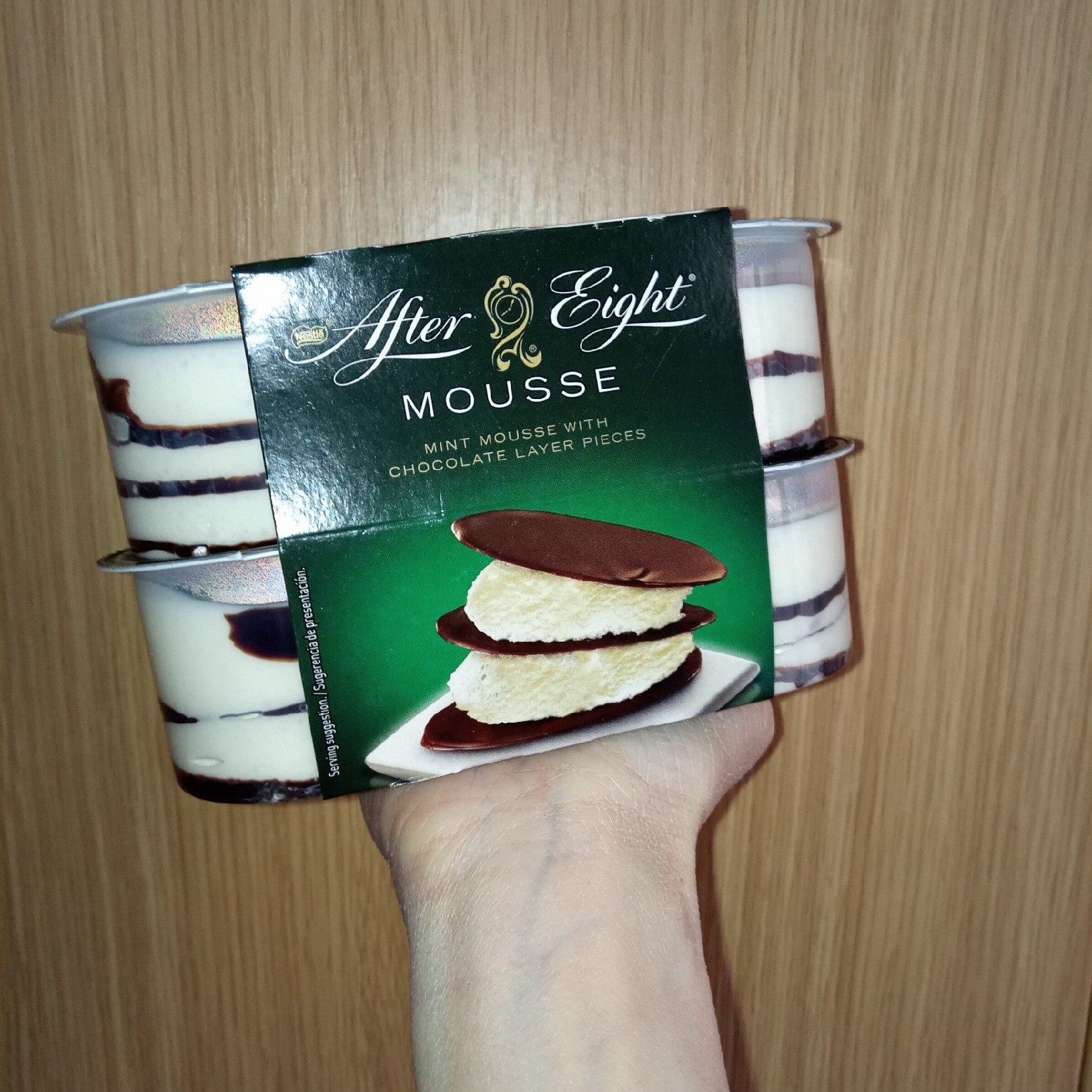 Supersupergirl's Food Reviews: Nestle After Eight Mousse