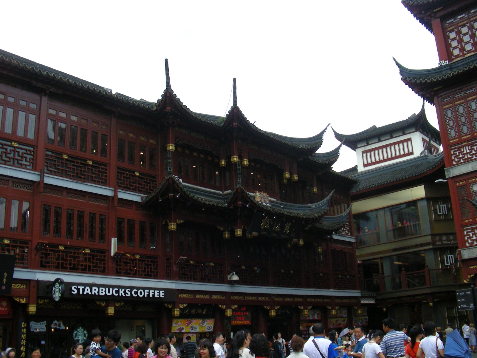 Tea Obsession: Shanghai Cheng Huang Temple