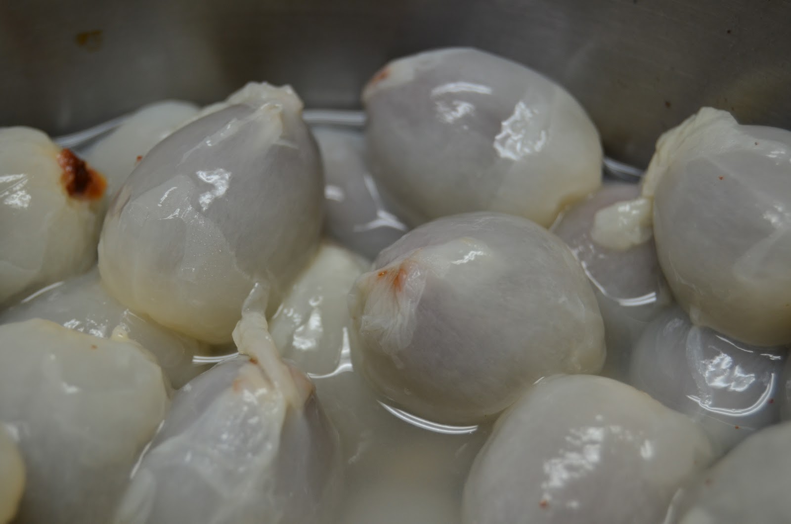 Fish, Eat, Drink and be Mary: When Life Gives you Lychee's Make Lychee ...