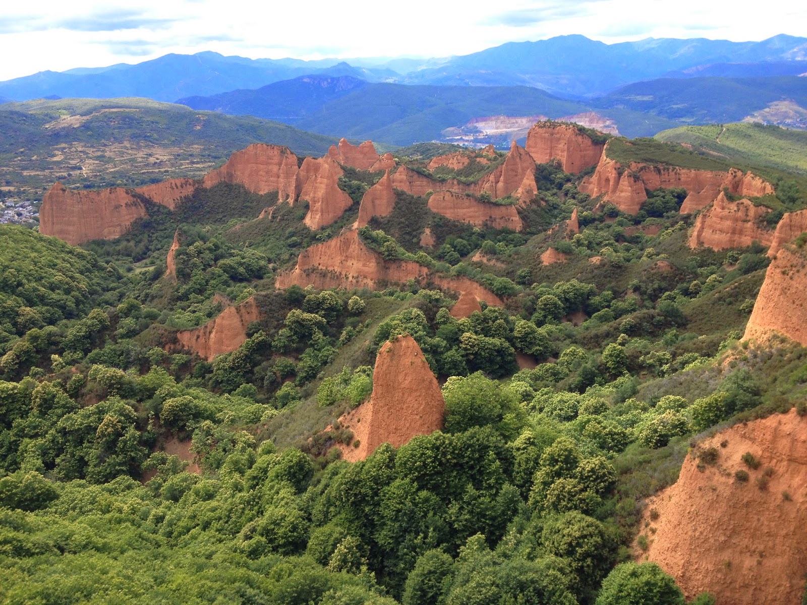 Archaeopolis / Pictures of archaeological sites / Fotos de sitios ...