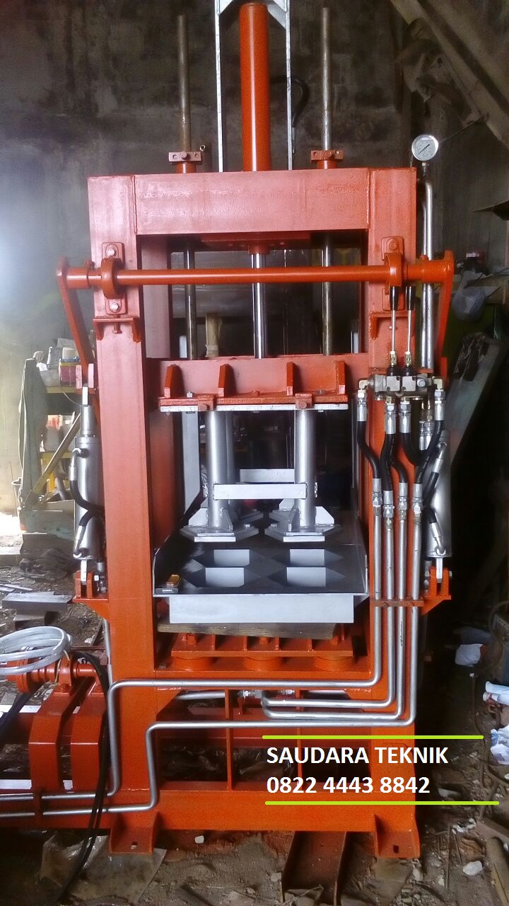 Jual Mesin Batako dan Paving Block | Telp 082244438842: Mesin Cetak ...