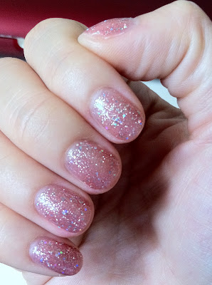 The Clover Beauty Inn: NOTD: Gelish June Bride