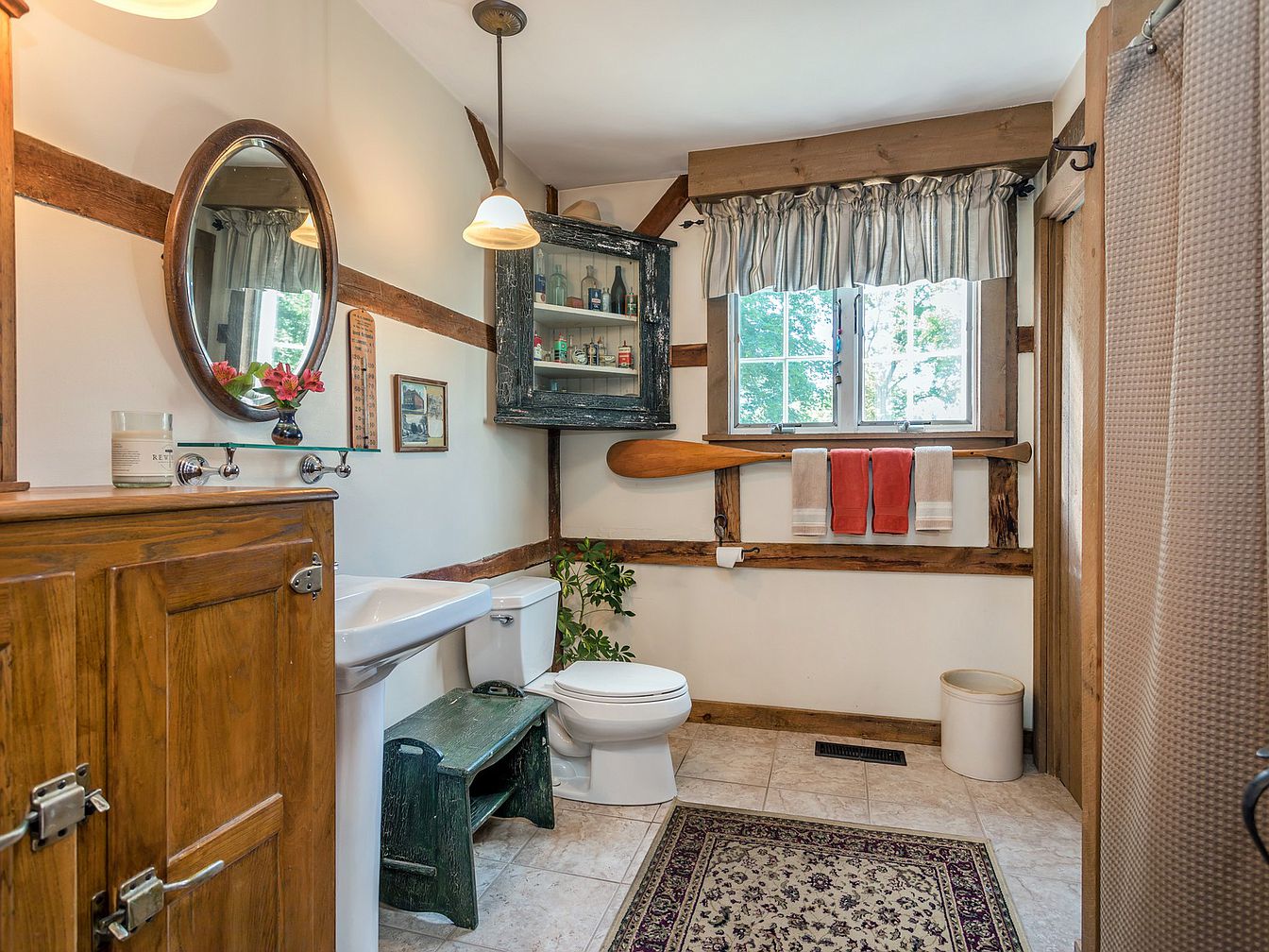 Sweet House Dreams: 1930 Barn Conversion in Harwinton, Connecticut