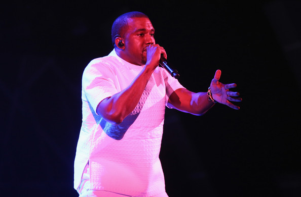 One plus One: KANYE WEST IN BET AWARDS 2012