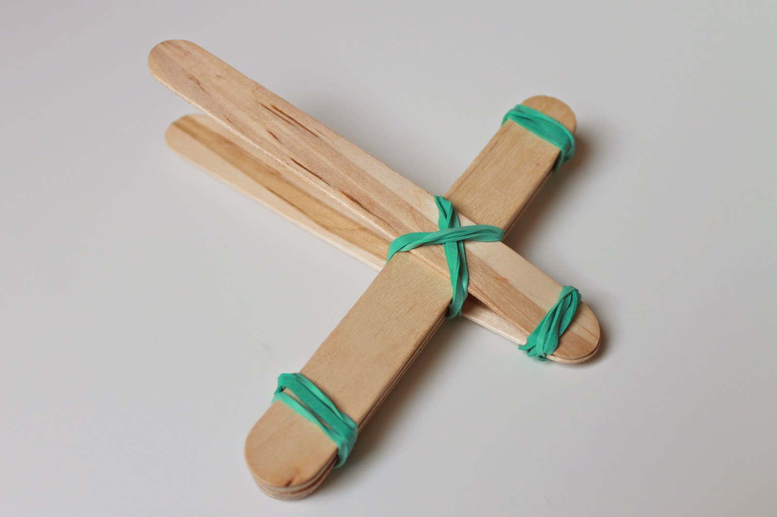 Serving Pink Lemonade: Craft Stick Catapult