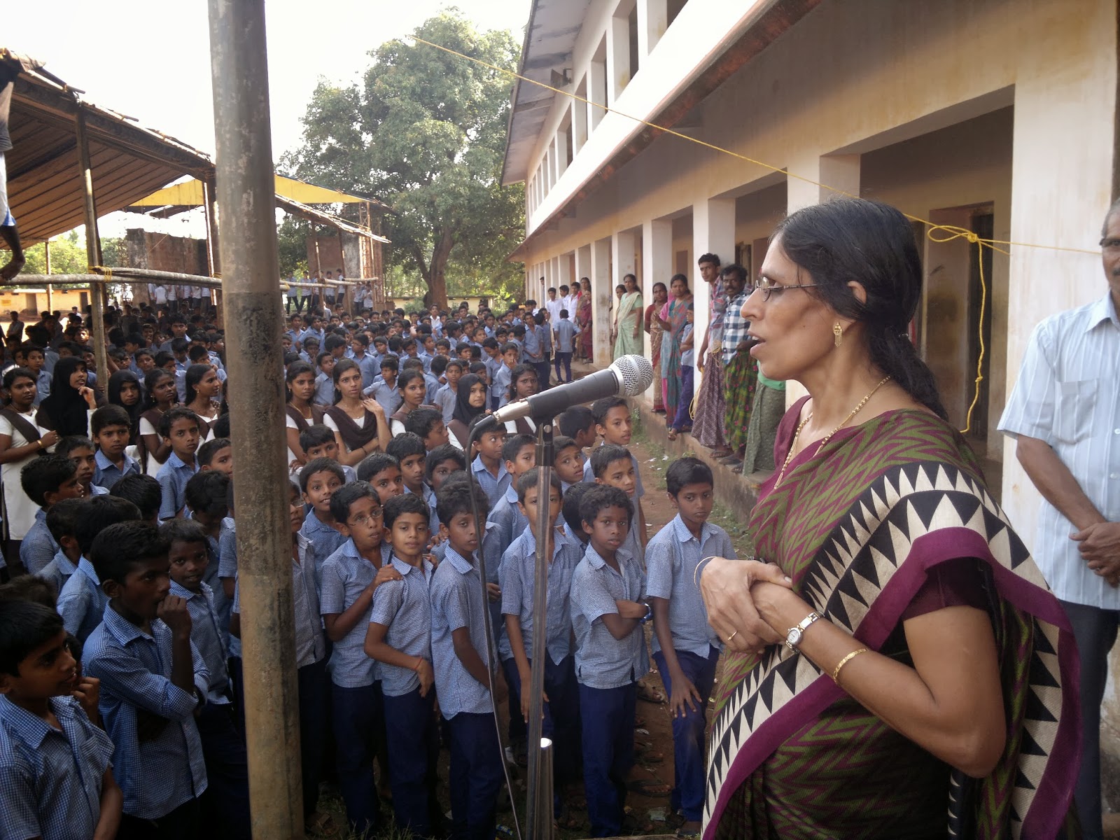 GHSS KOKKUR: Malappuram District Sports Development Council members led ...