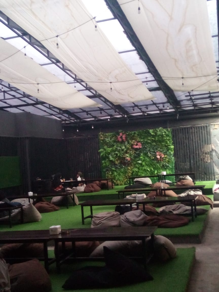 Sans Co Café- Co Working Space- Ide Mengalir Deras, Tugas Menjadi ...