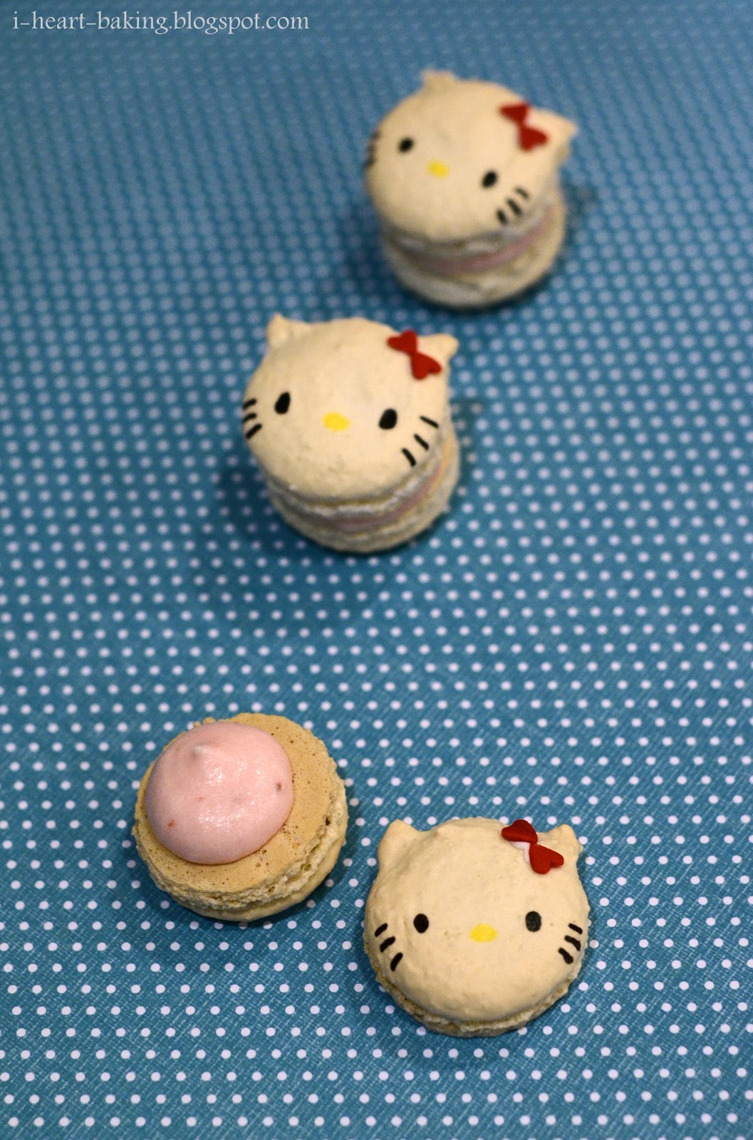 i heart baking!: hello kitty macarons for a wedding dessert table