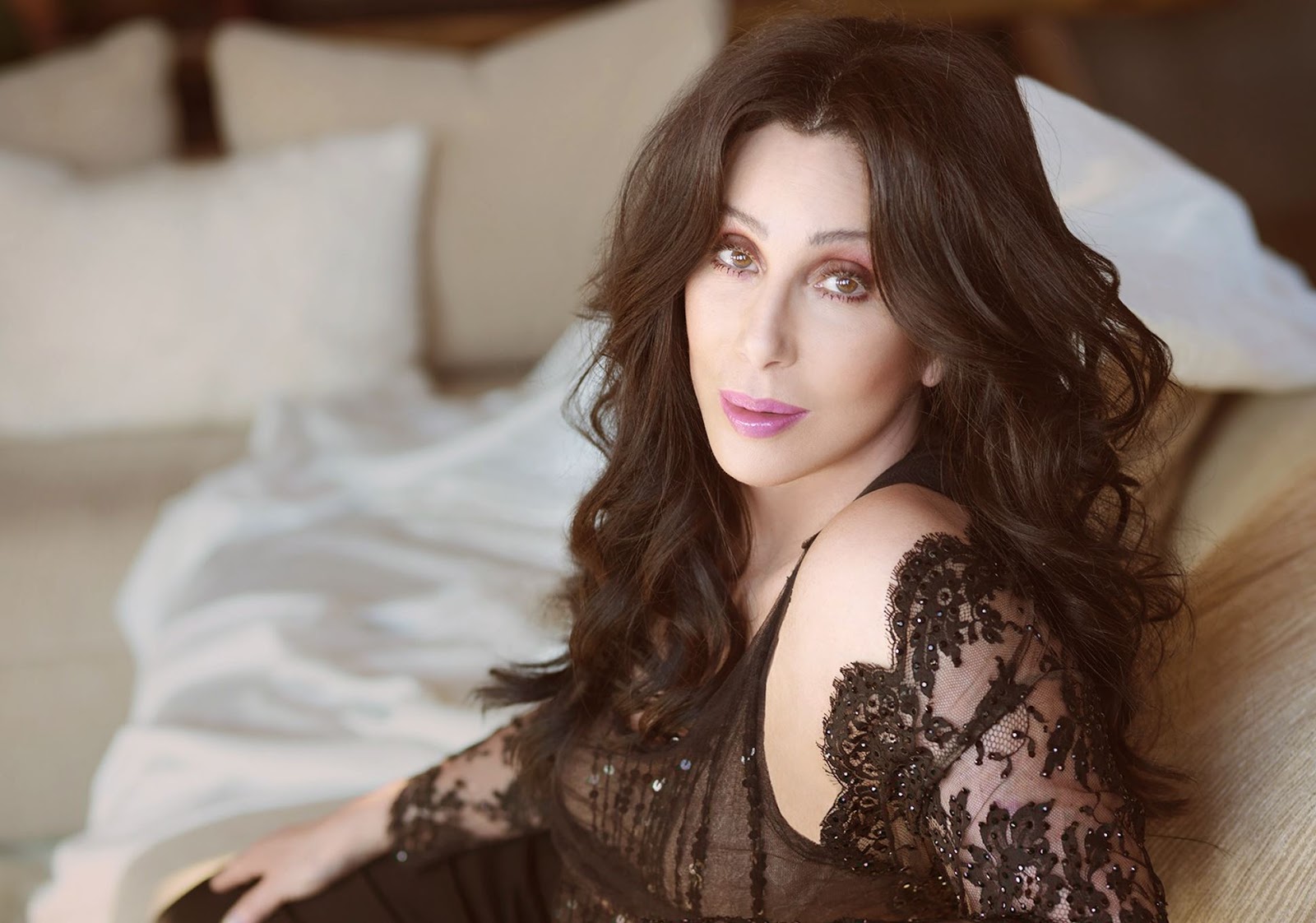 Cher será a nova artista a receber o prêmio de ícone no Billboard Music ...