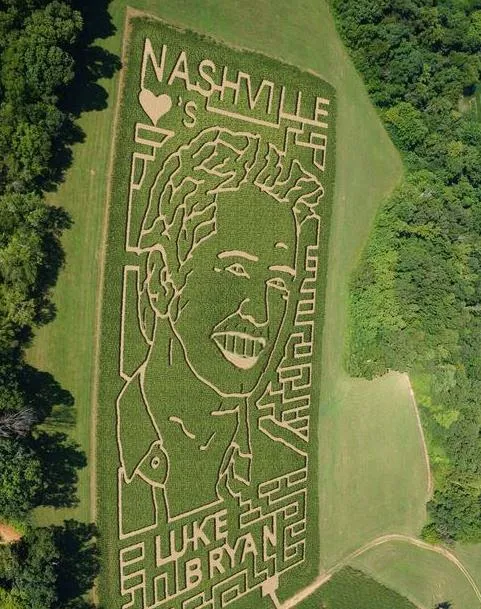 Farce the Music: Luke Bryan Corn Maze Gets FTM Correction