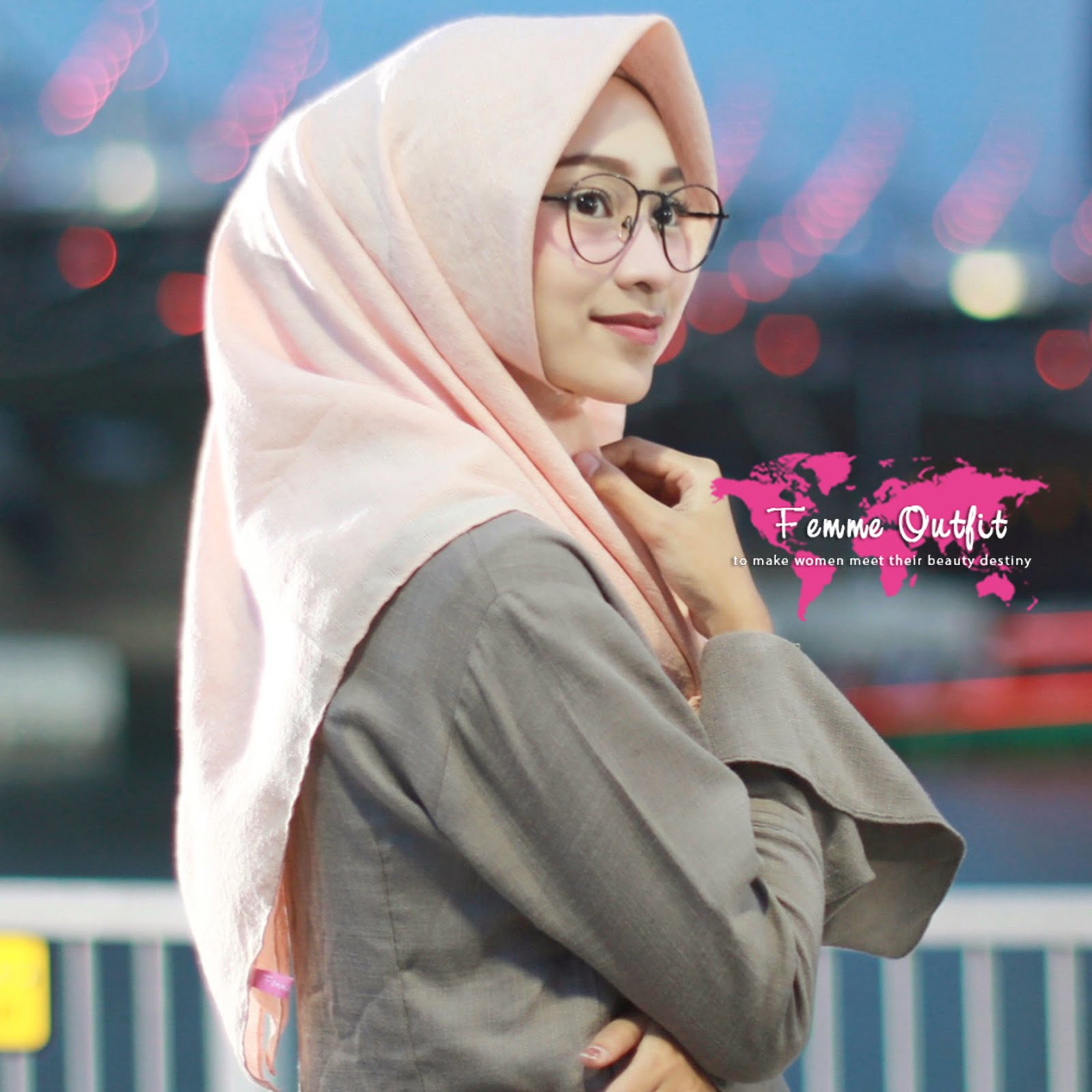Femme Outfit: Rifka Martha with Femme Outfit Alexa Shawl