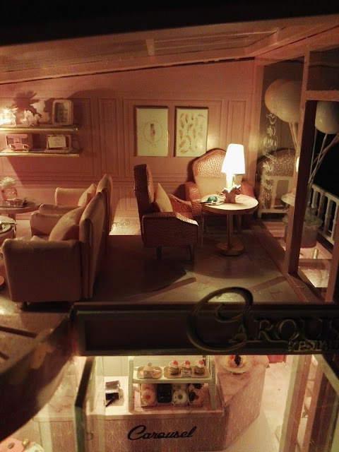 Le passioni di Sara: Dollhouse diy Carousel Cutebee- Casa delle bambole ...