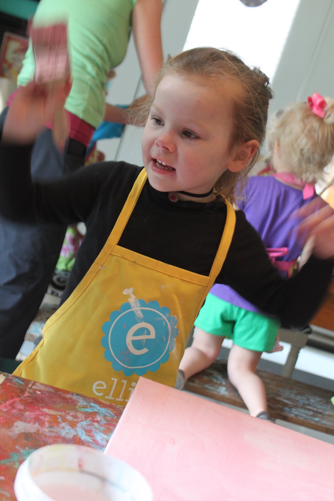 mojoy-first-ever-3-5-year-old-art-class
