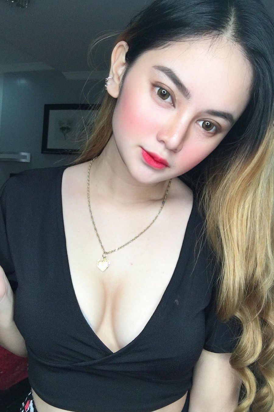 top pinay : Kristel Mae Millado - Hot and Sexy Beautiful Busty Asian Booty Freelance Model