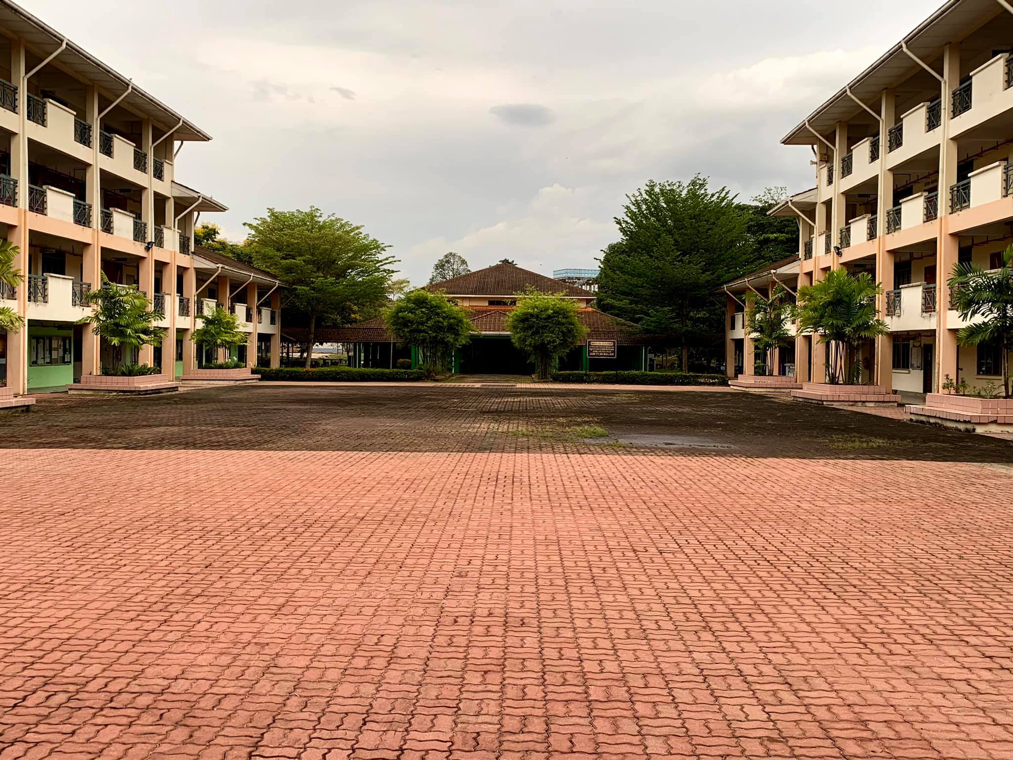 Proses Pembersihan Dataran Raudhah