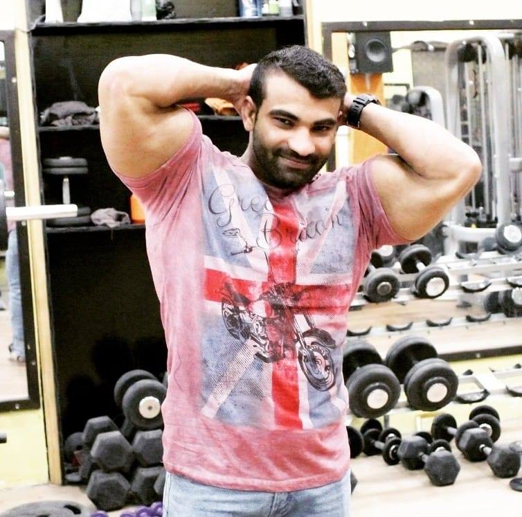 world bodybuilders pictures: lahori based attock bodybuilder malik ...