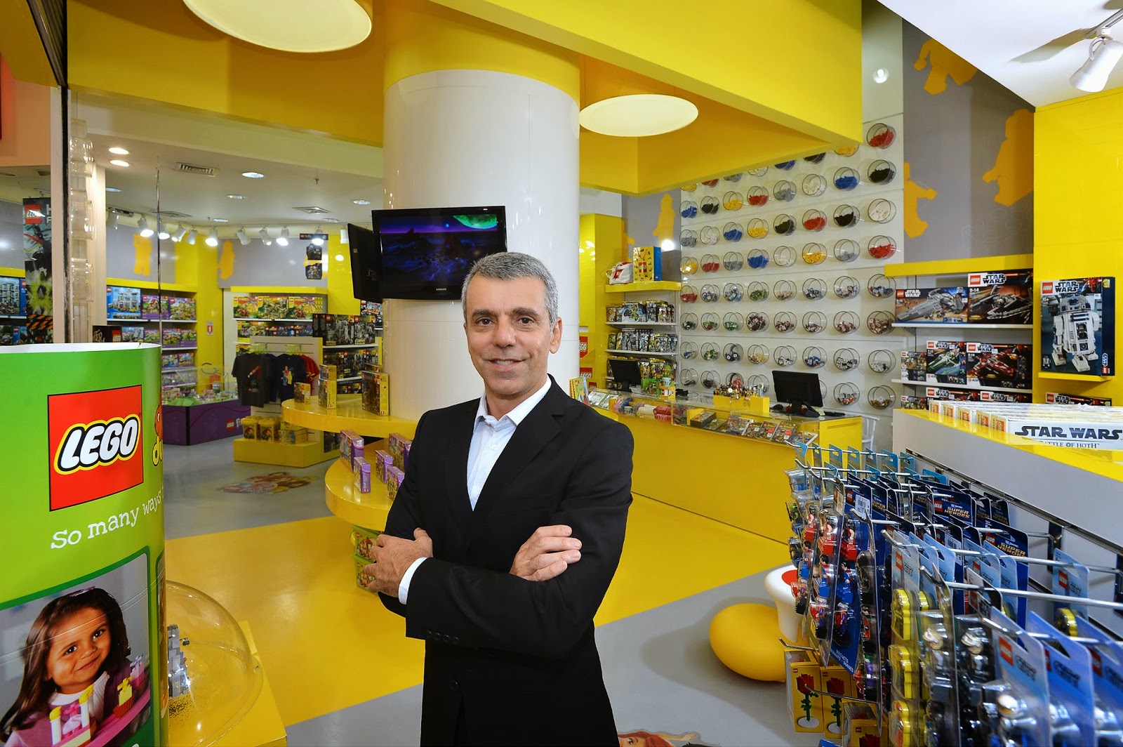 LEGO® PROJETA ALTA DE 30% NO BRASIL EM 2014 - Panorama de Negócios