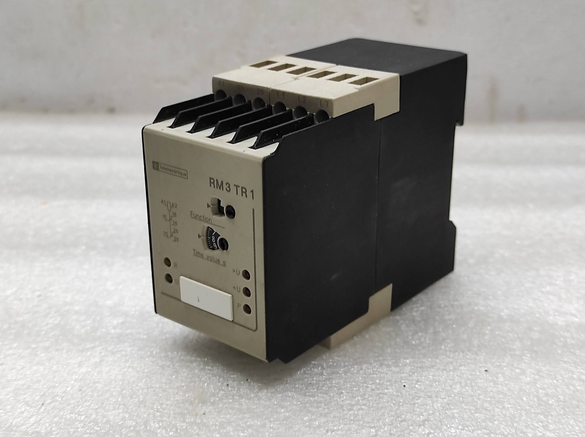 TELEMECANIQUE RM3 TR1 TIME RELAY RM3 TR113QN7