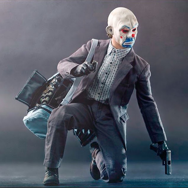toyhaven: Hot Toys 2014 Toy Fair Exclusive: 1/6th scale The Joker (Bank ...
