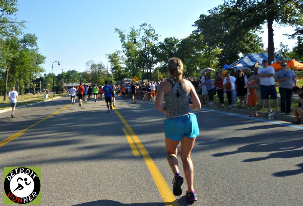 DETROIT RUNNER....: Michigan Mile and Crim 10 mile race reviews....