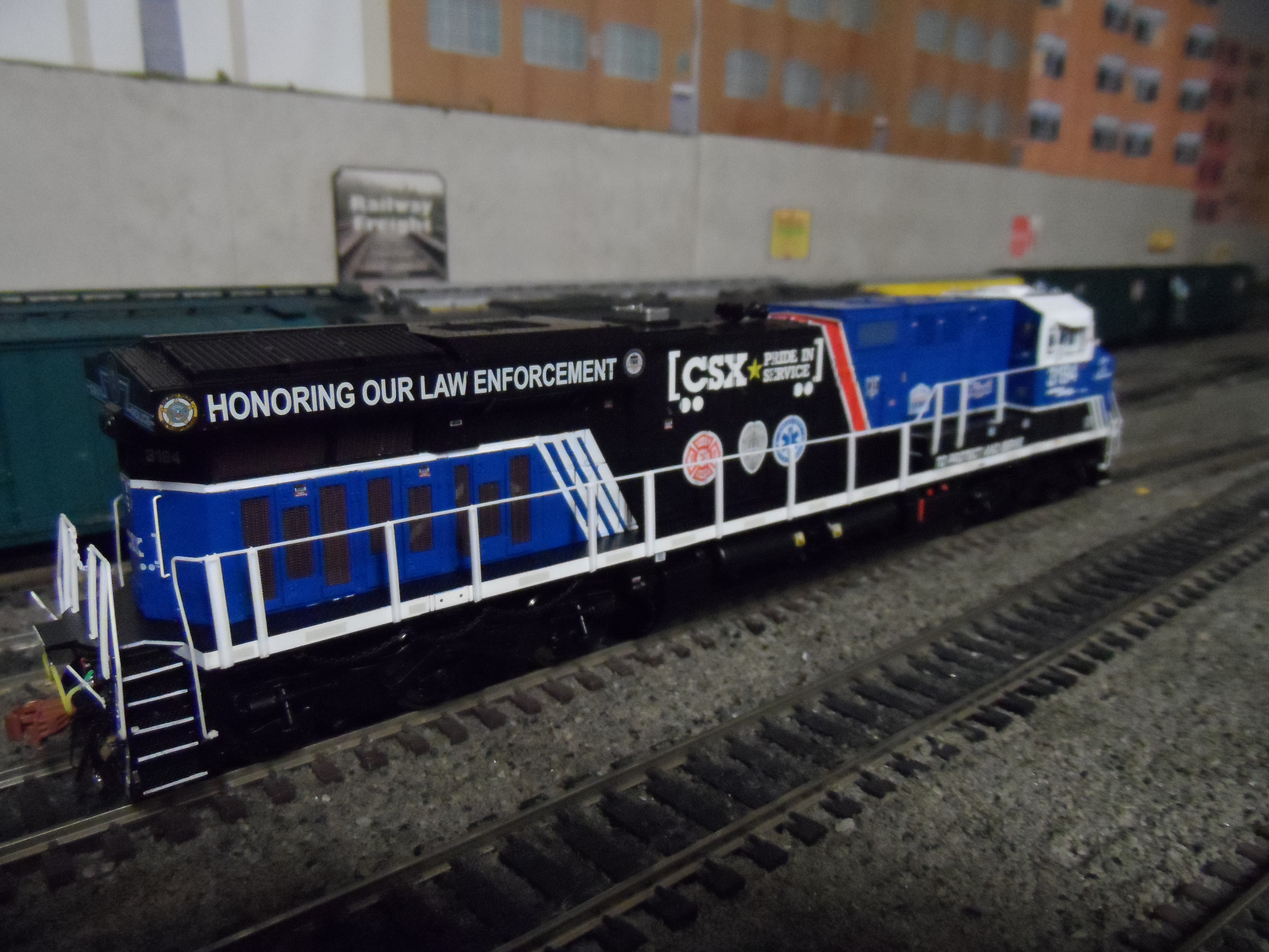 New York Central Train Layout: CSX ES44AC #3194 "Honoring Our Law Enforcement"