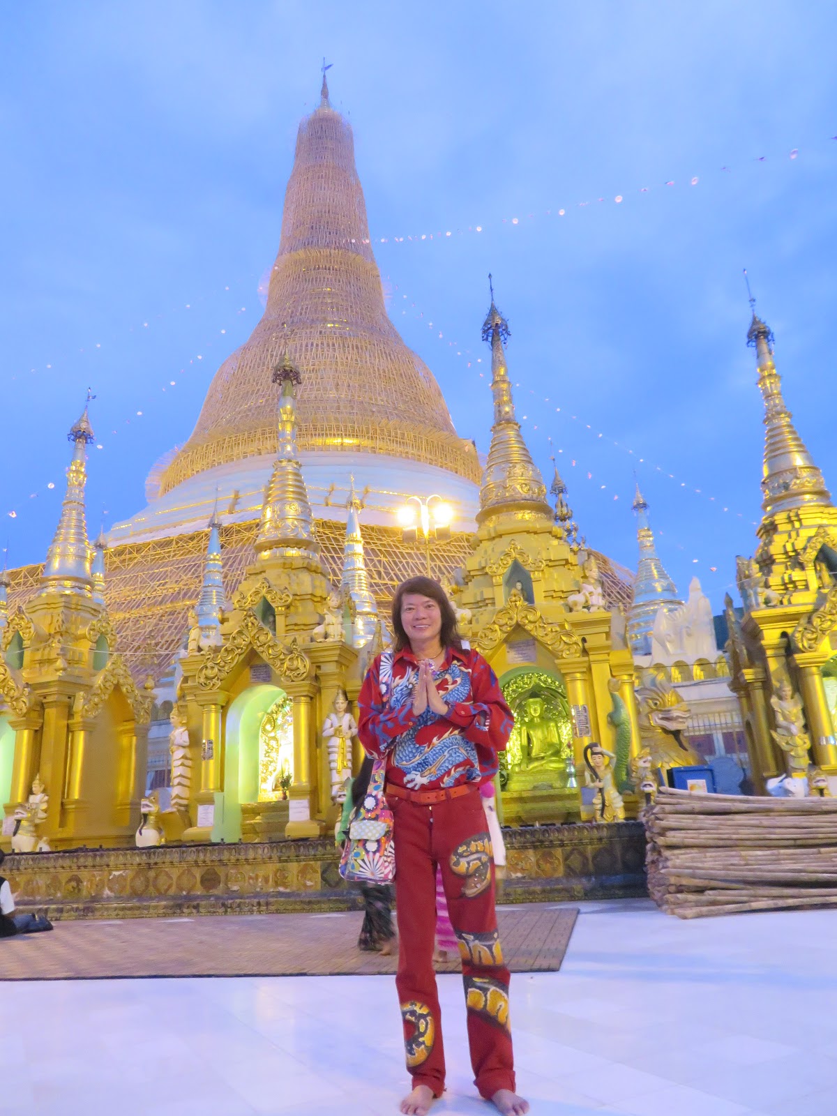 Kee Hua Chee Live!: VISITING SCHWEDAGON GOLDEN PAGODA TEMPLE IN YANGON ...