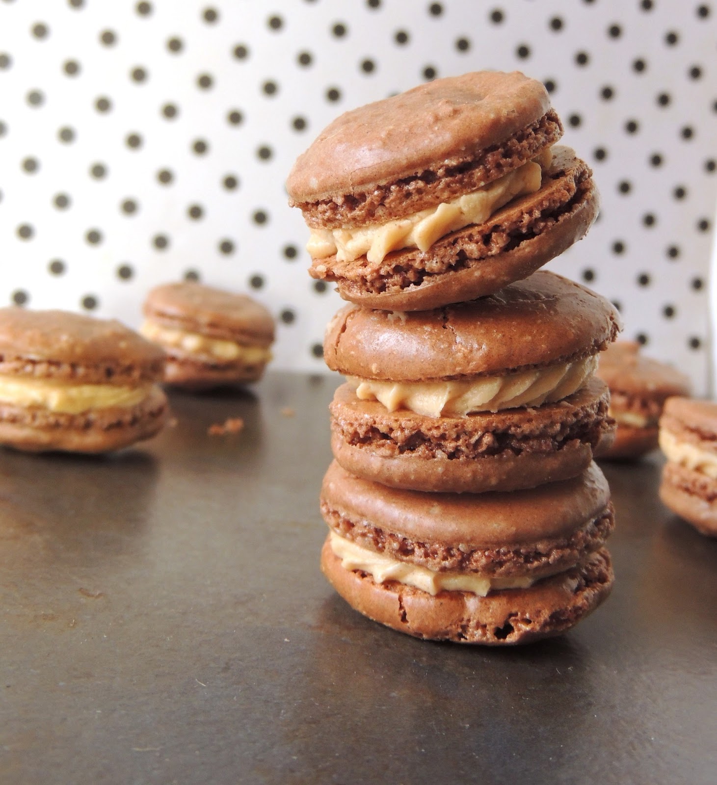 Leave a Happy Plate: Chocolate Peanut Butter Macarons