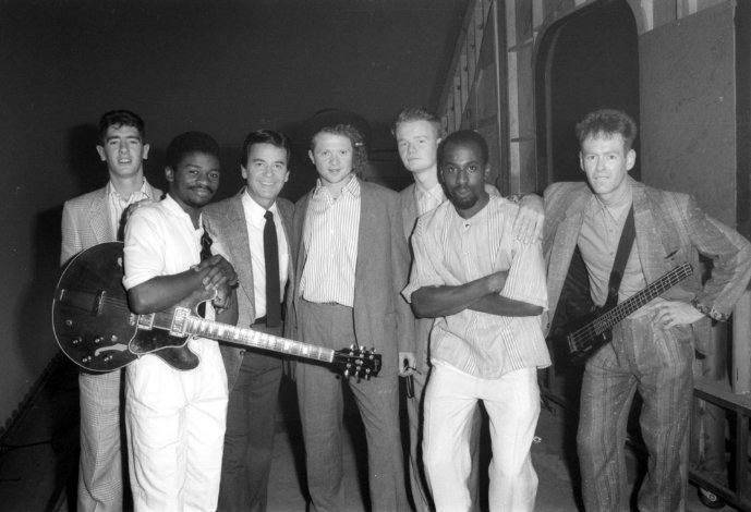 Rock On Vinyl: Simply Red - The Right Thing: Unauthorised Live (1994 ...