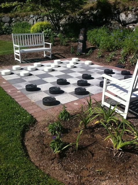 Two Men and a Little Farm: GIANT OUTDOOR CHECKERS, INSPIRATION THURSDAY