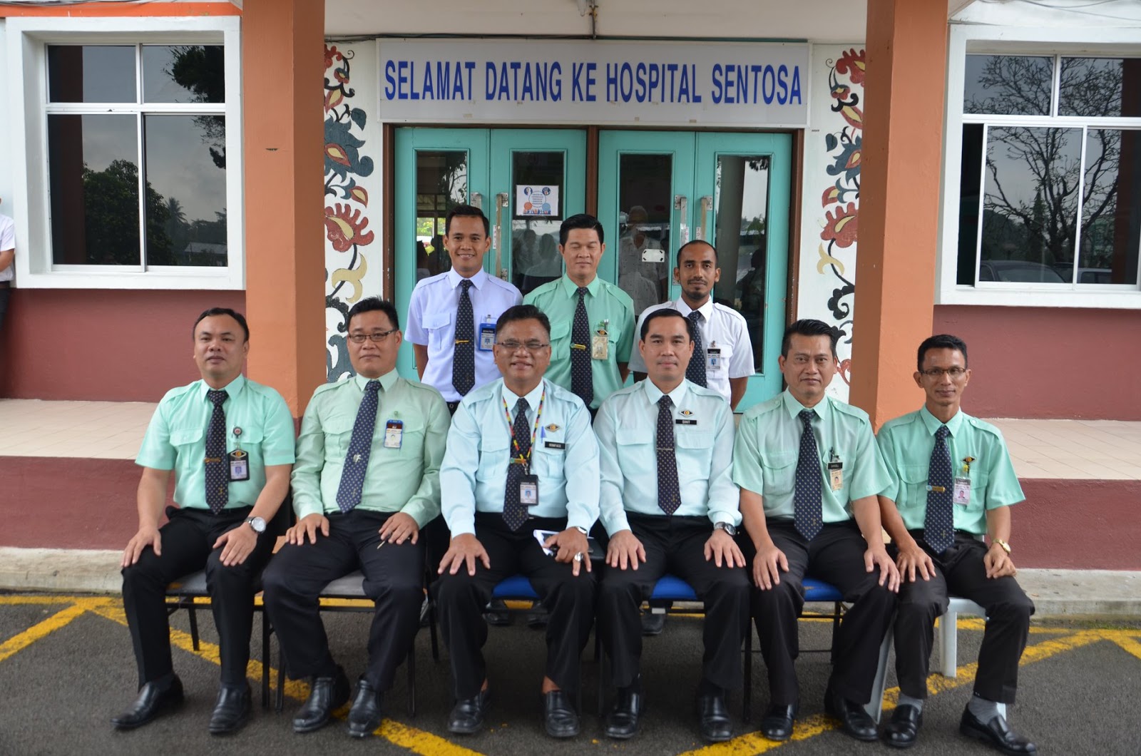 M2 Hospital Sentosa Kuching: Sesi Bergambar Sempena "Hari Pembantu ...