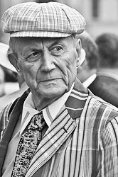 Animales en bruto: EVGUENI EVTUSHENKO