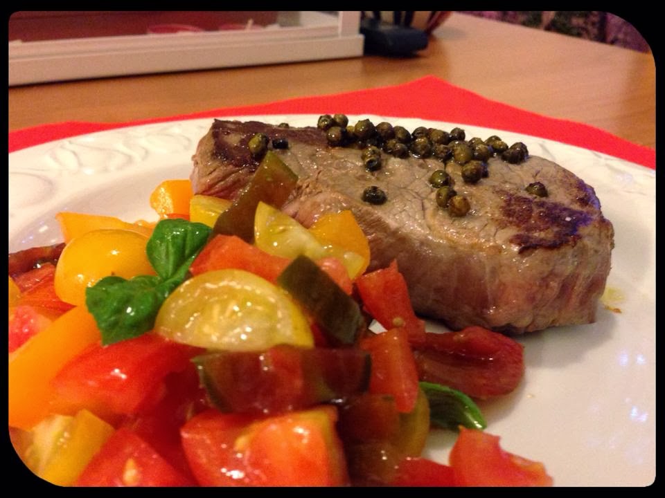 Ziggy in the kitchen: Filetto e insalata di pomodori misti