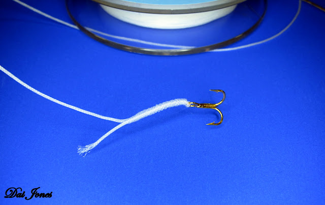 Flies step by step: Snake fly, step by step.