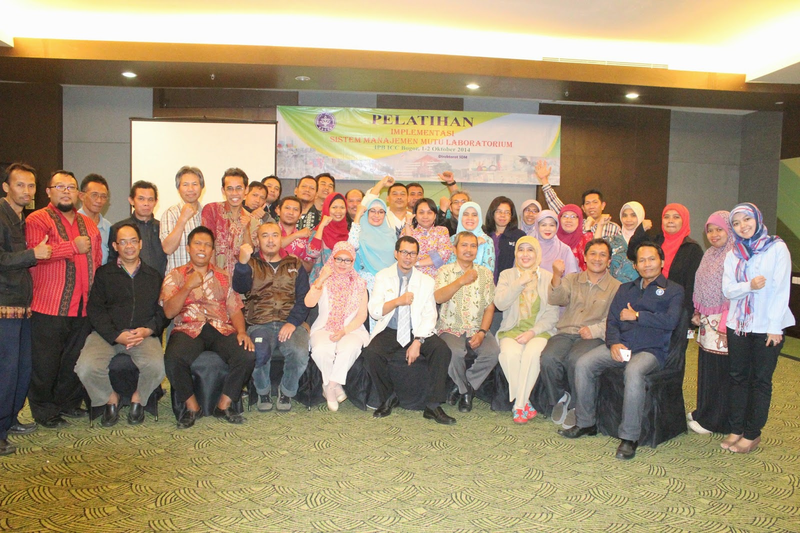 BERITA DAN GALERI FOTO KEGIATAN: TRAINING MOTIVASI DAN SPIRITUALITAS ...