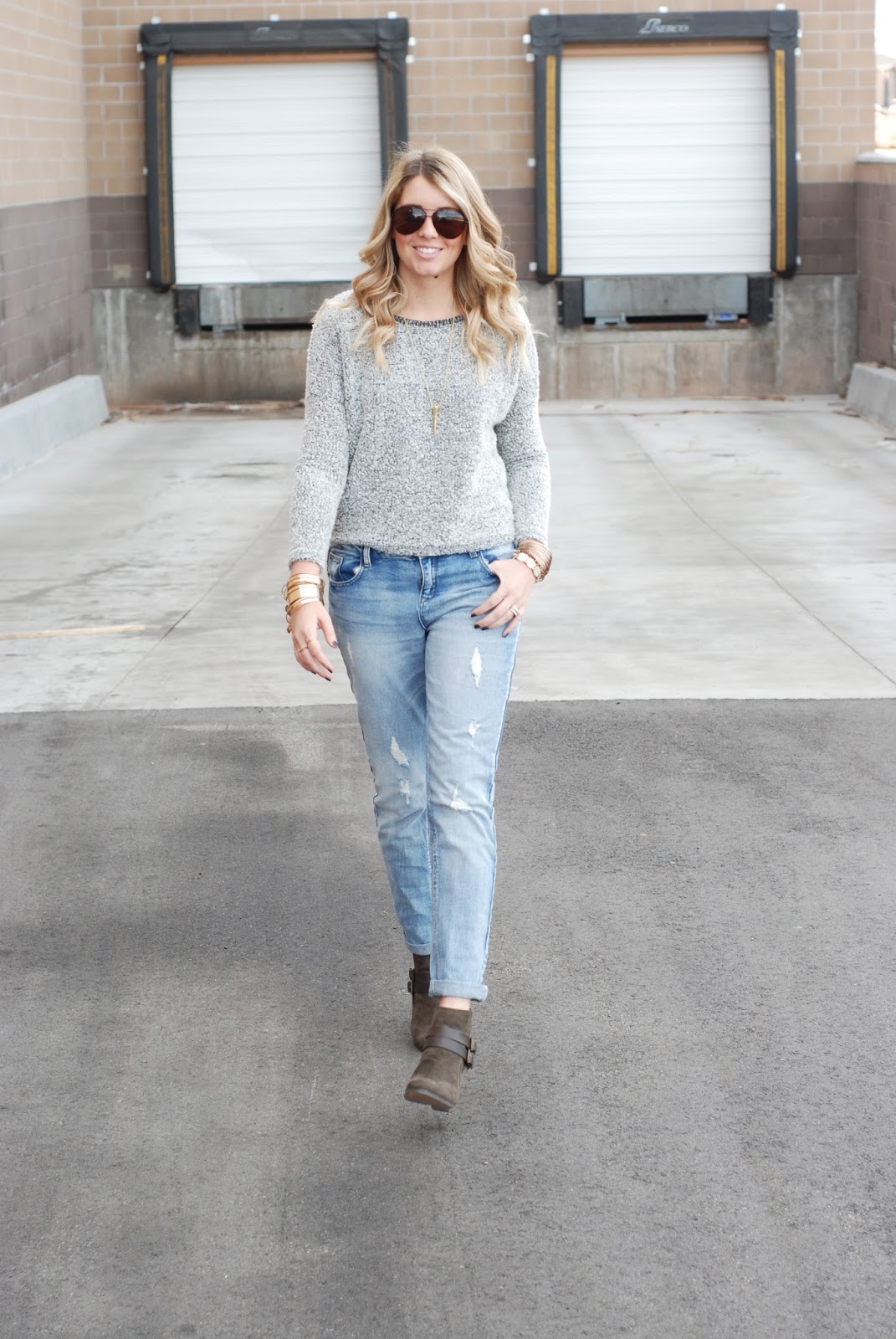 MY BOYFRIEND JEANS FEATURING CLAD & CLOTH | The Red Closet Diary