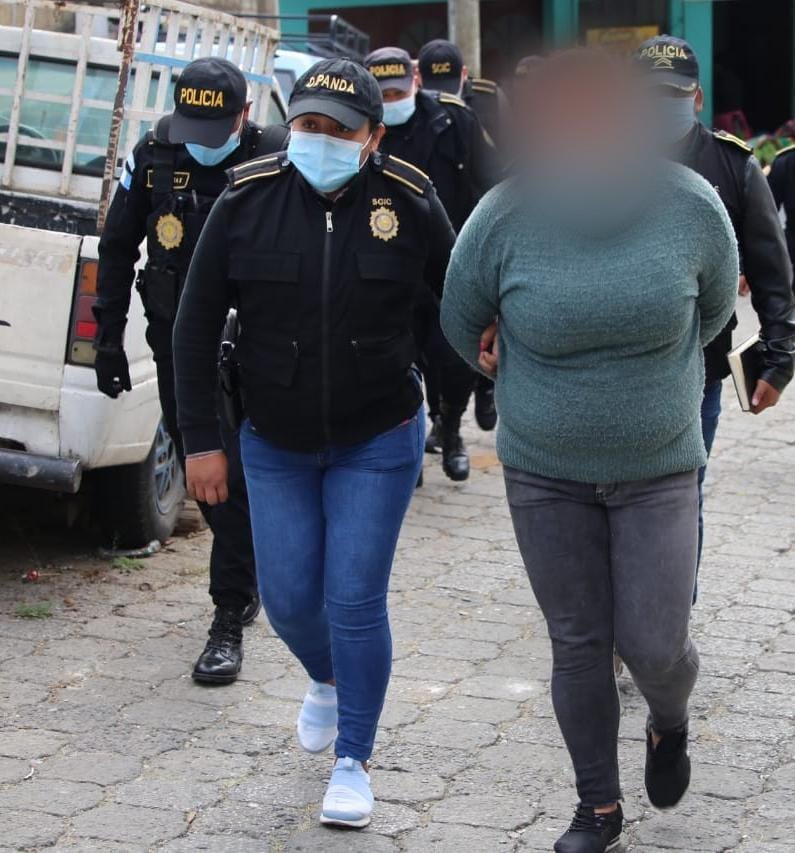 Policía Nacional Civil de Guatemala: Capturan a presunta extorsionista en la zona 6