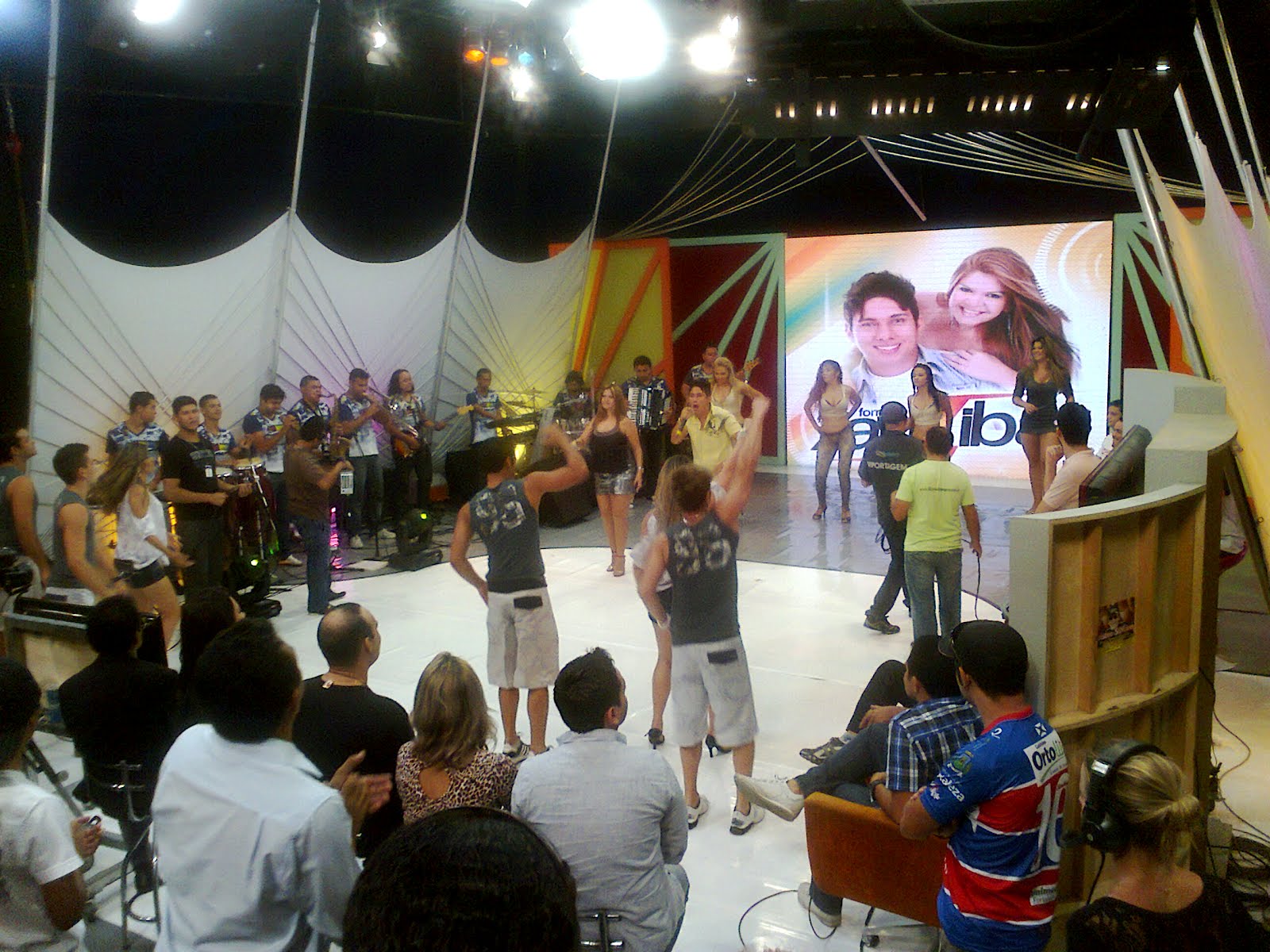 [FOTOS] JOÃO INÁCIO SHOW - TV DIÁRIO - 20.05.2012 ~ FORRÓ ZANZIBAR